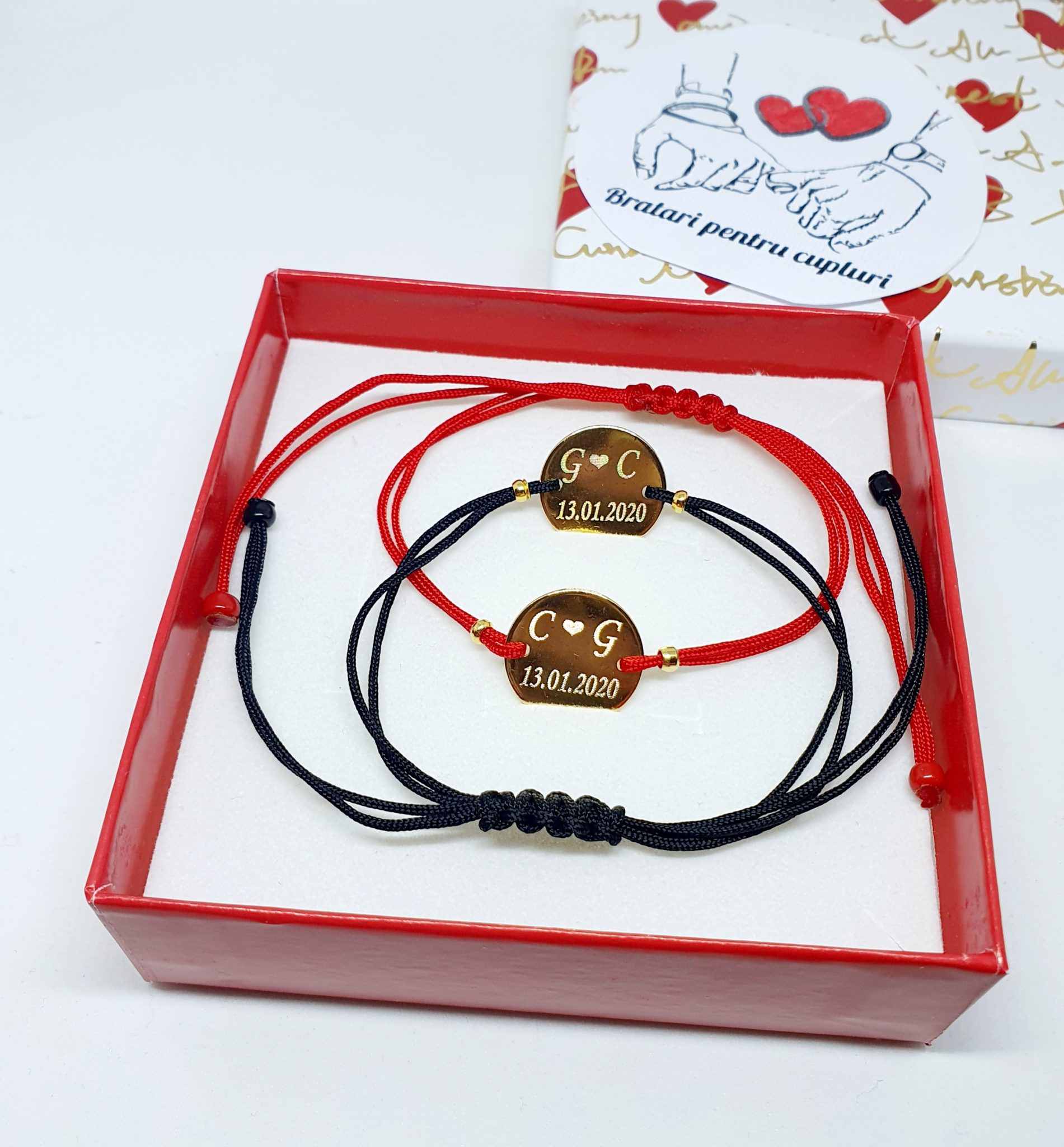 Set de 2 bratari personalizate cu Initiale si Data pentru cupluri ...